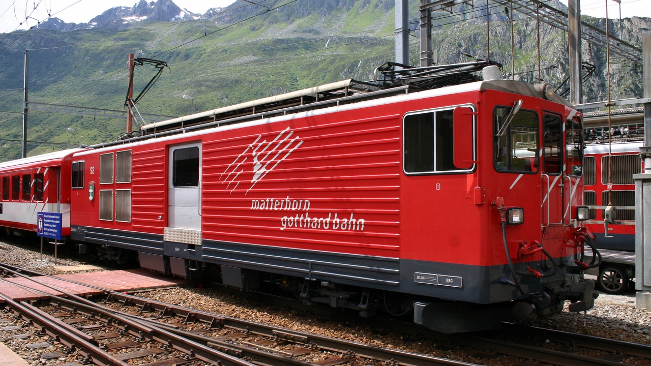 MGB Fourgons automoteurs Deh 4/4 II 91 - 96